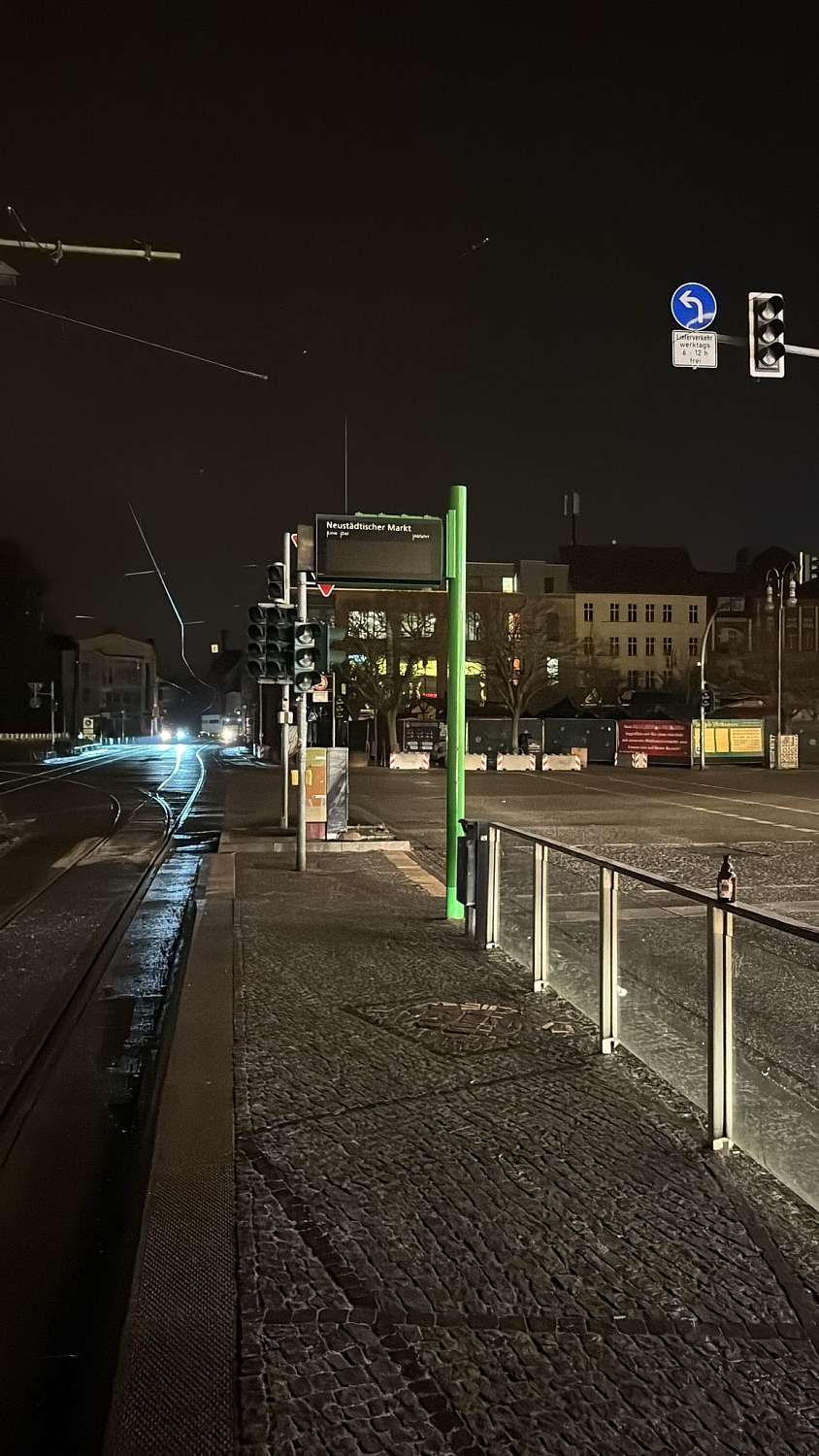 Alles dunkel: Stromausfall in der Neustadt / Update