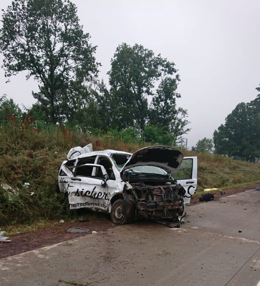 Zwei Tote bei Unfall auf der A14