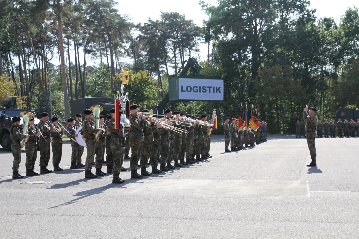 Kommandowechsel beim Logistikregiment 1 in Burg!